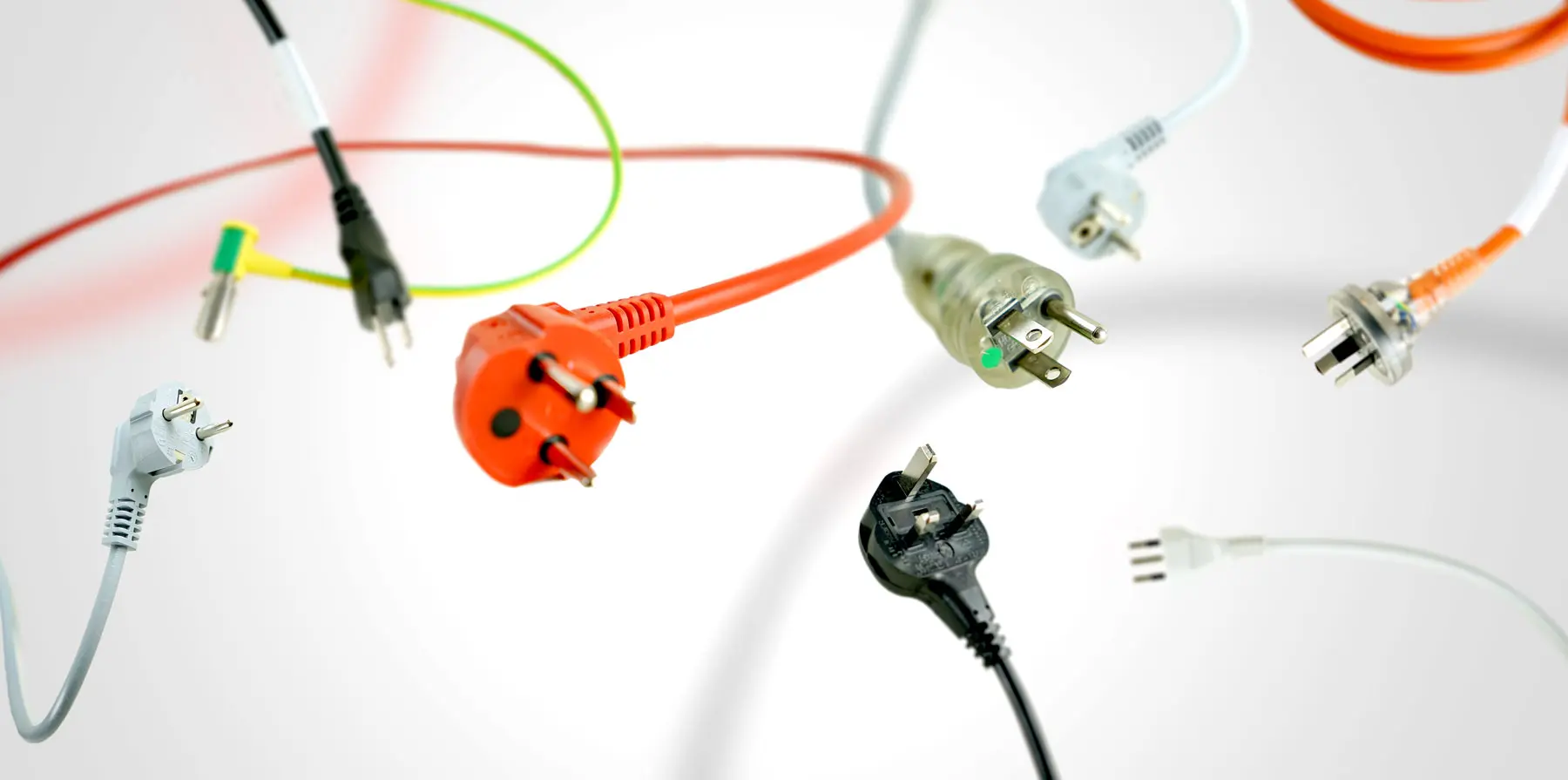 Netzleitungen: Robuste Stromverbindungen für die Industrie
